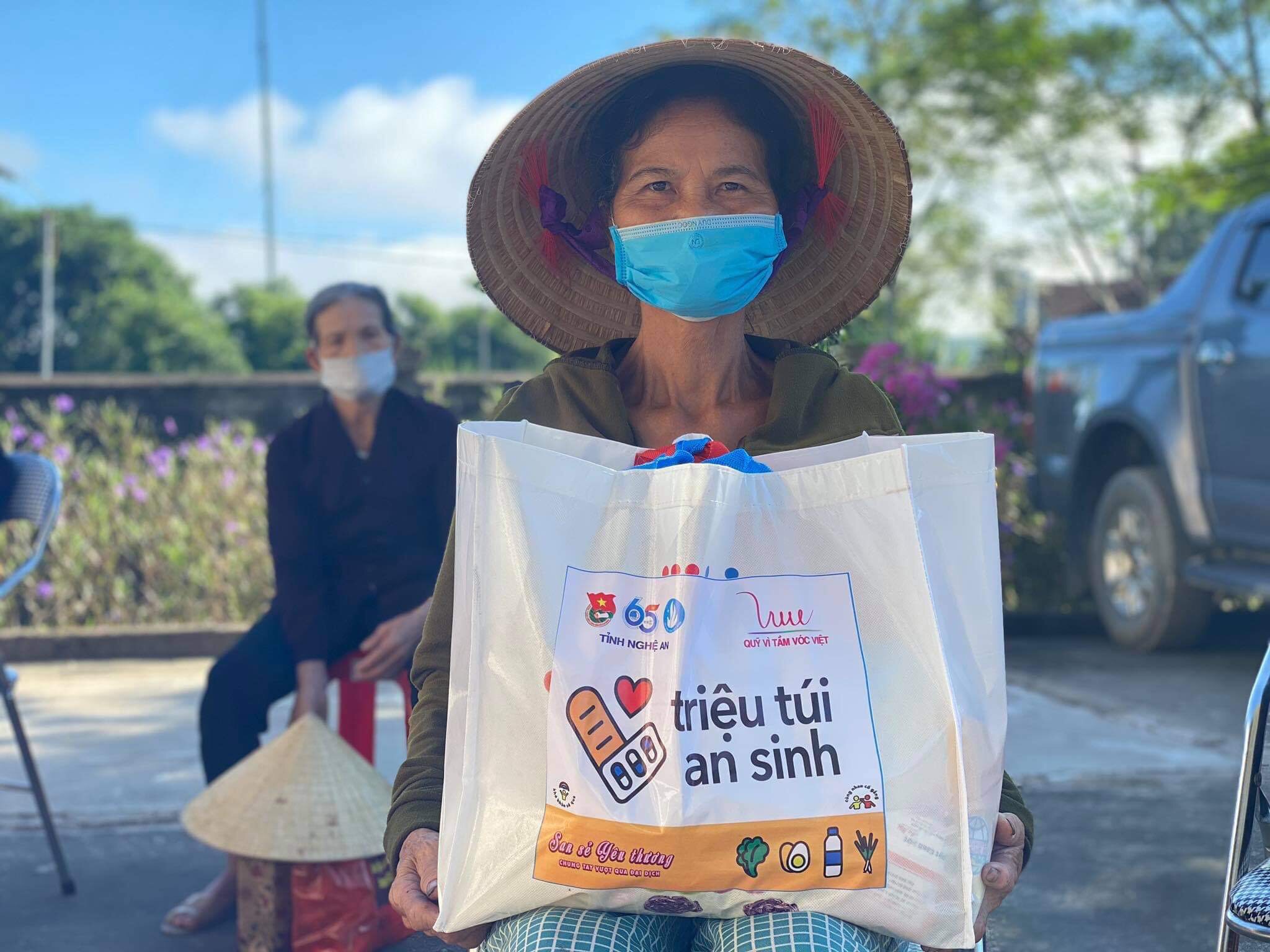 [Gây quỹ dài hạn] Các hoạt động từ thiện, nhân đạo