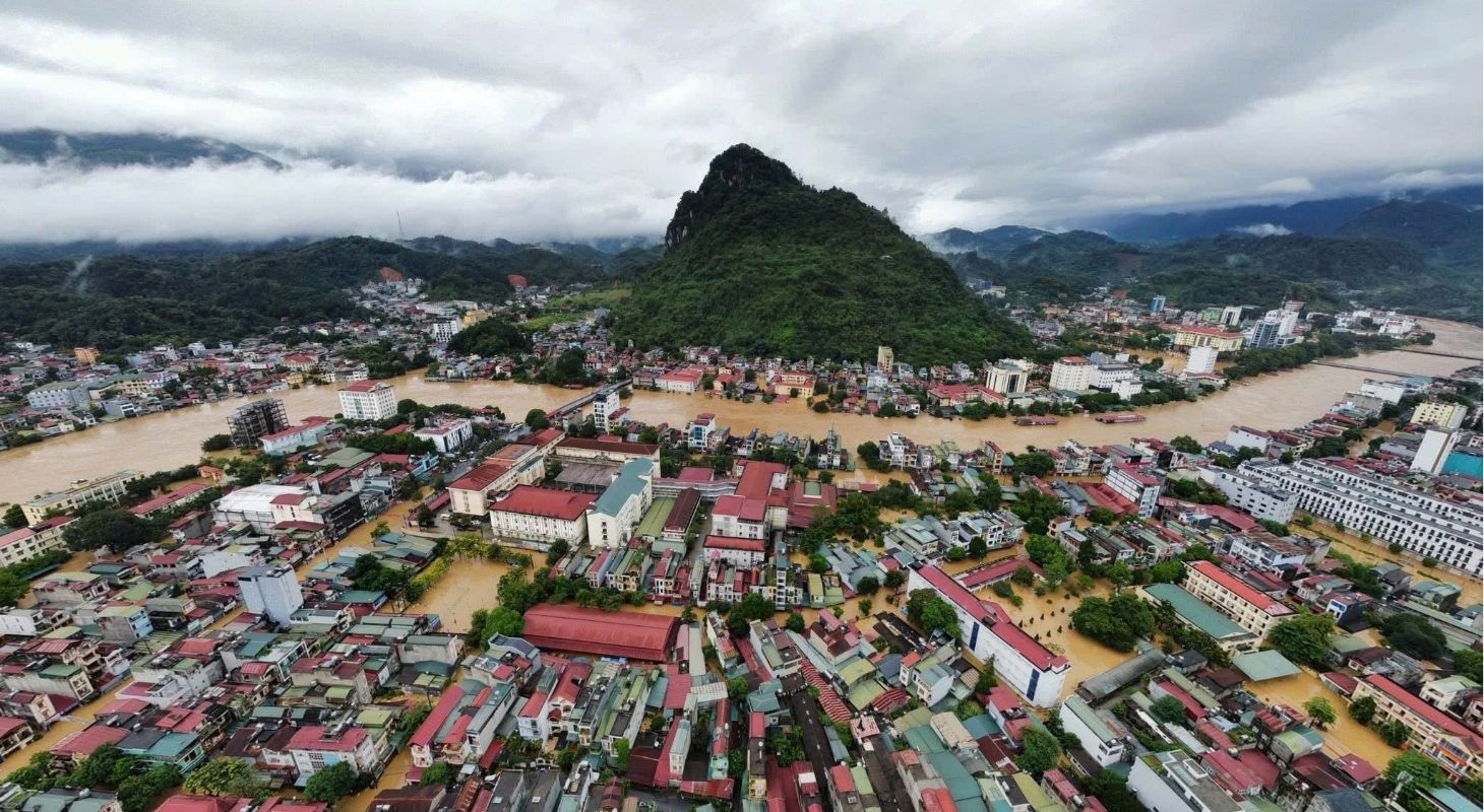 [Dự án 10] Gửi trọn yêu thương tới đồng bào chịu ảnh hưởng bởi thiên ...